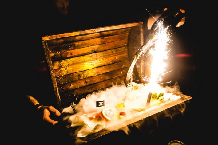Aloha! Iconic Tiki Bar & Lounge Mahiki to open in September ...