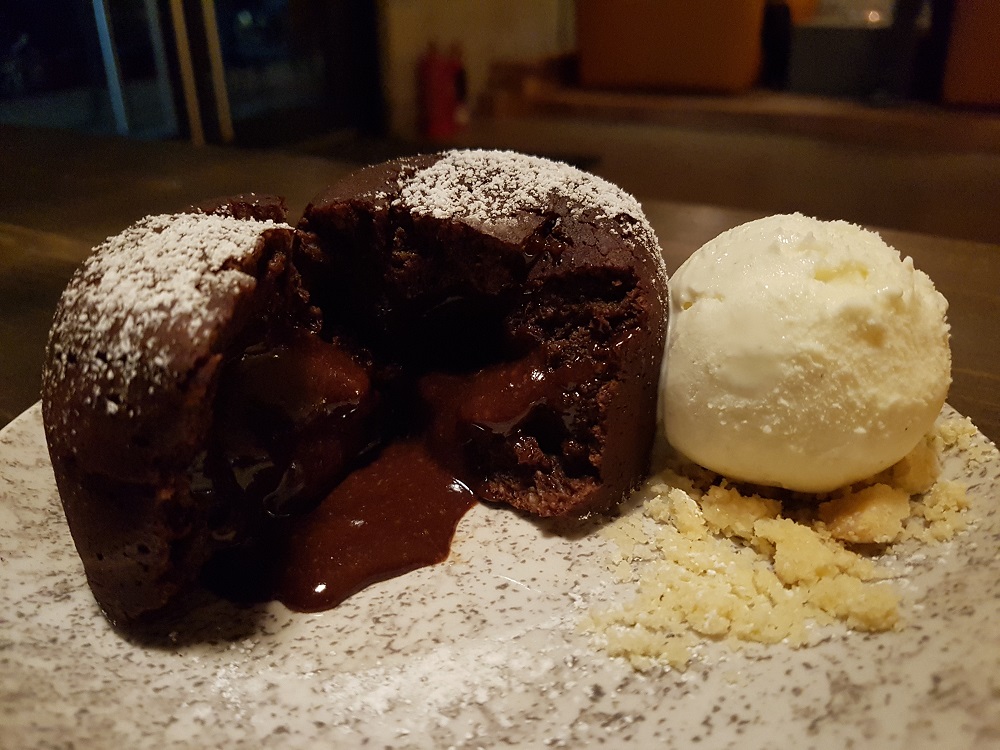 Review: Ancoat's new arrival Elnecot Bar & Kitchen - Manchester’s Finest