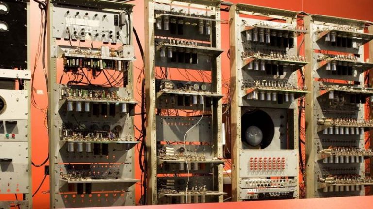 Manchester hero Alan Turing announced as the face of the new £50 note ...