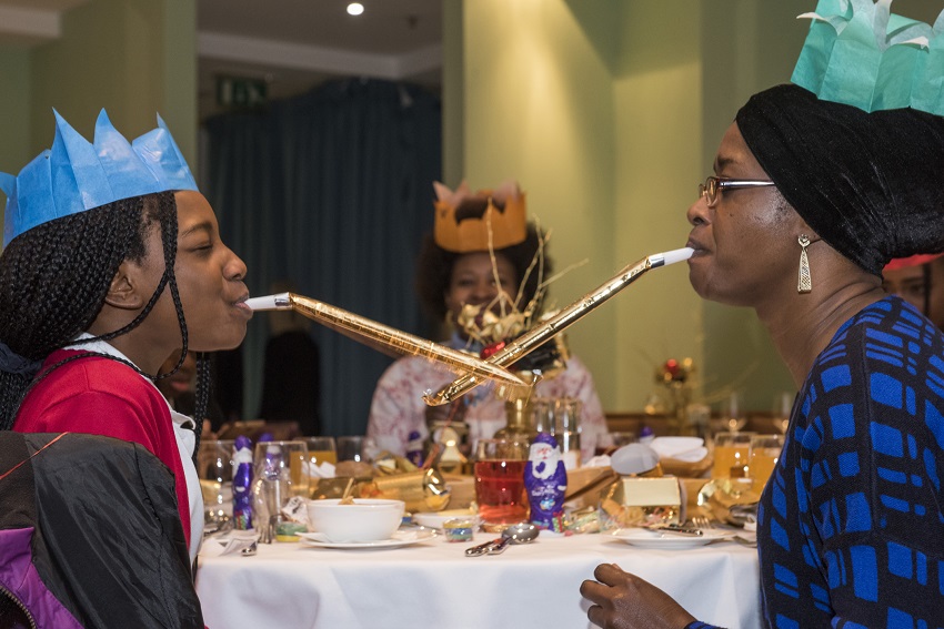 The Lowry Hotel serves up Xmas dinner to Wood Street Mission families ...