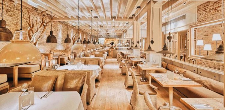 Review: Australasia's Lunch Menu - Manchester’s Finest