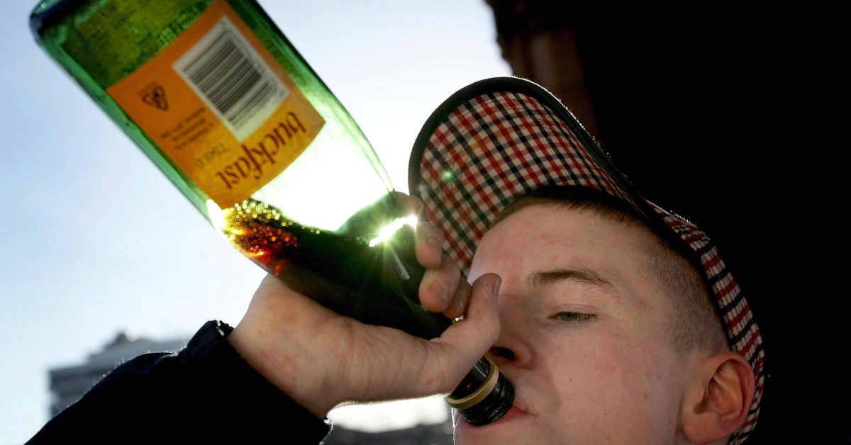 How to make... Festive Buckfast Mulled Wine - Manchester’s Finest