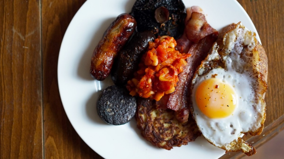 How to Make the Perfect Full English Breakfast - Manchester’s Finest