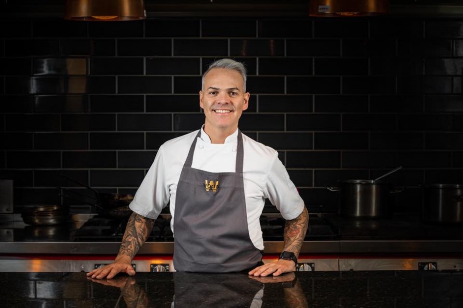 Simon Wood shows us how to make our own Big Mac Sauce from home ...