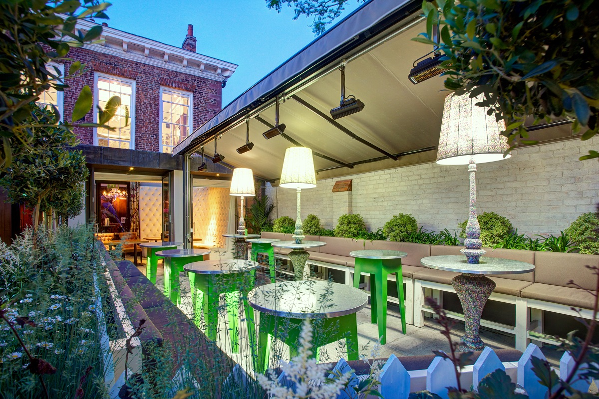 Review: The eccentric Oddfellows Chester Hotel (with a restaurant worth ...