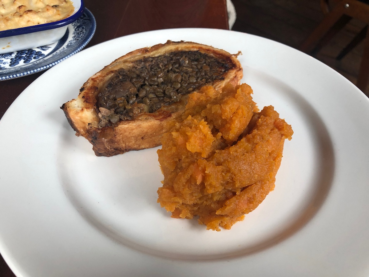 Finest Finally Reviews The Famous Trof Sunday Roast - Manchester’s Finest