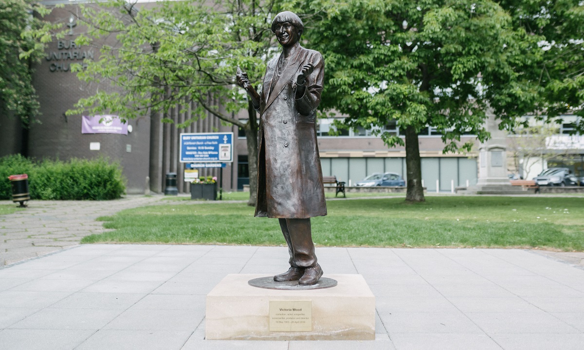 Statue Of Victoria Wood at James Mansell blog