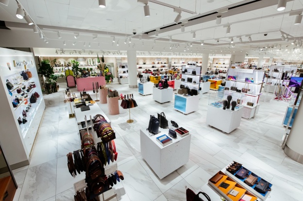 Selfridges Reopens Manchester Stores with 'Thank You' Window Displays ...