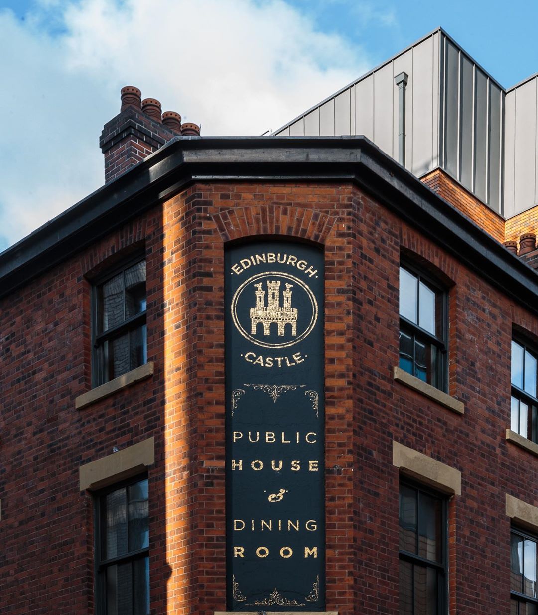 Ancoats’ highly coveted Edinburgh Castle now does LUNCH! - Manchester’s ...