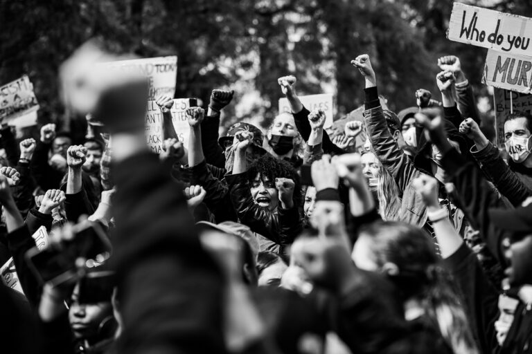 25 Powerful Photos from Manchester's Black Lives Matter Protest ...