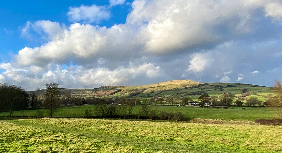 Weekend Walks: Castleton's Shivering Mountain