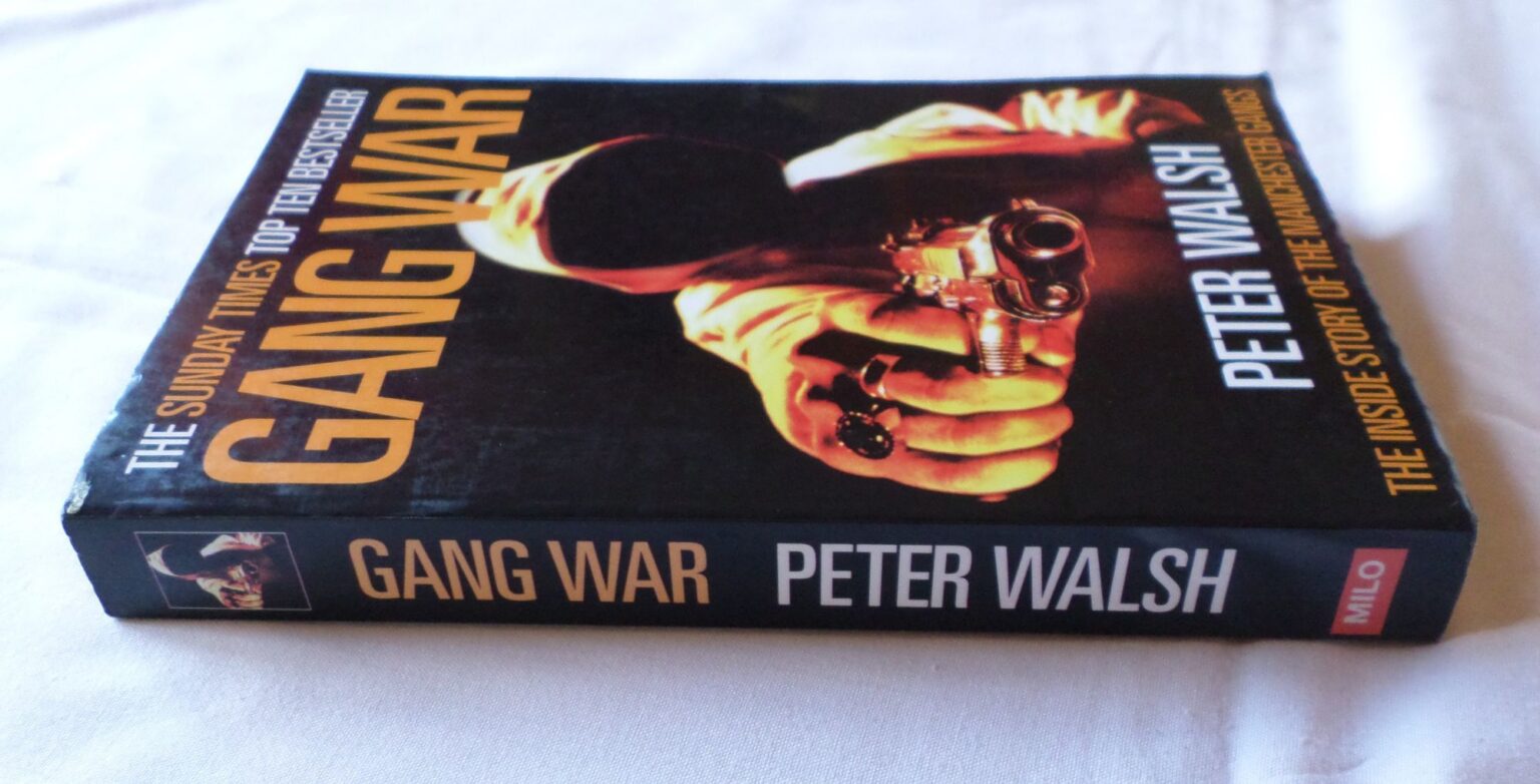 The "Scuttlers" - Manchester's Original Bell-bottomed Peaky Blinders ...