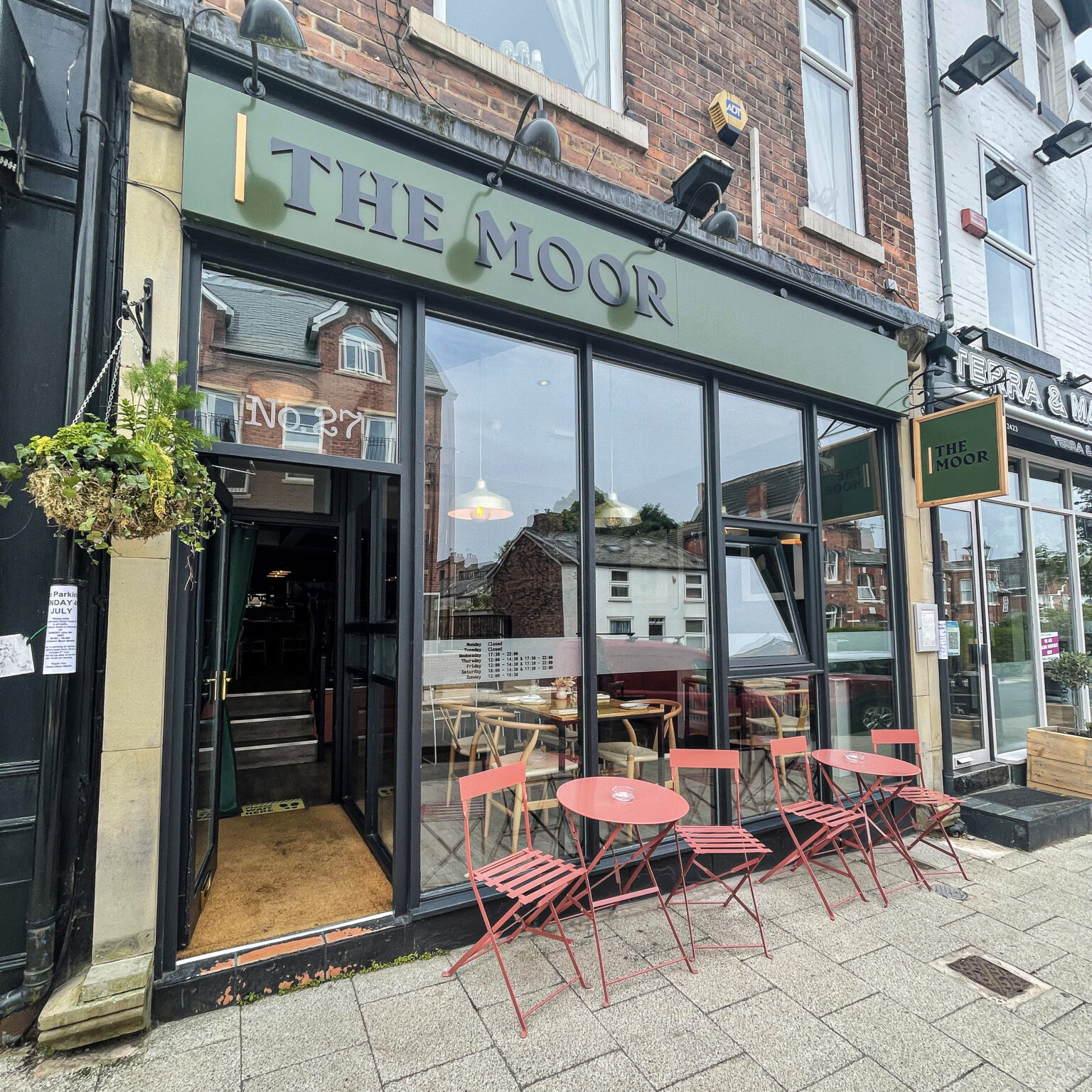 The Heaton Moor Hidden Gem with Steak & Chips that takes 45 days to ...