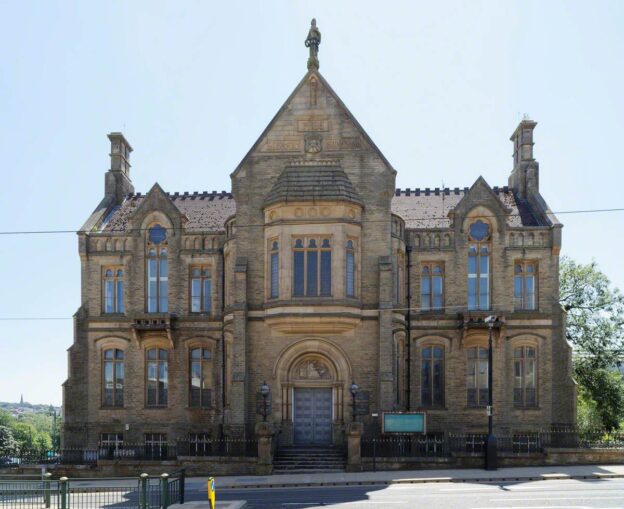 Oldham's Historic Library to be Restored & Transformed into £16m ...