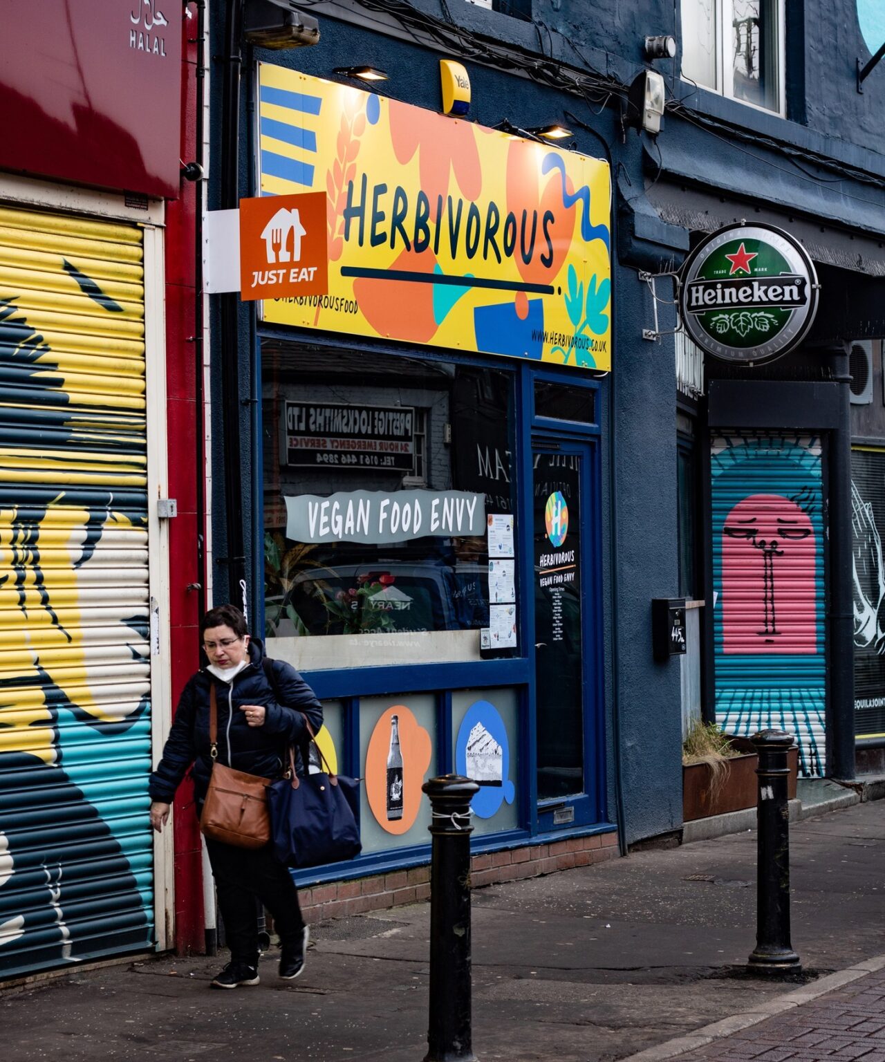 The Withington Pub with the UK's Oldest Publican and the "Best Pint of ...