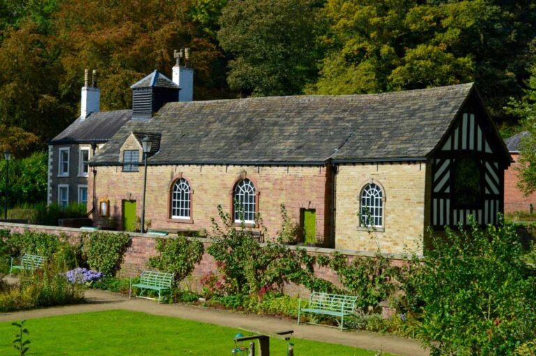 10 Stunning Historical Sites In & Around Manchester - Manchester’s Finest