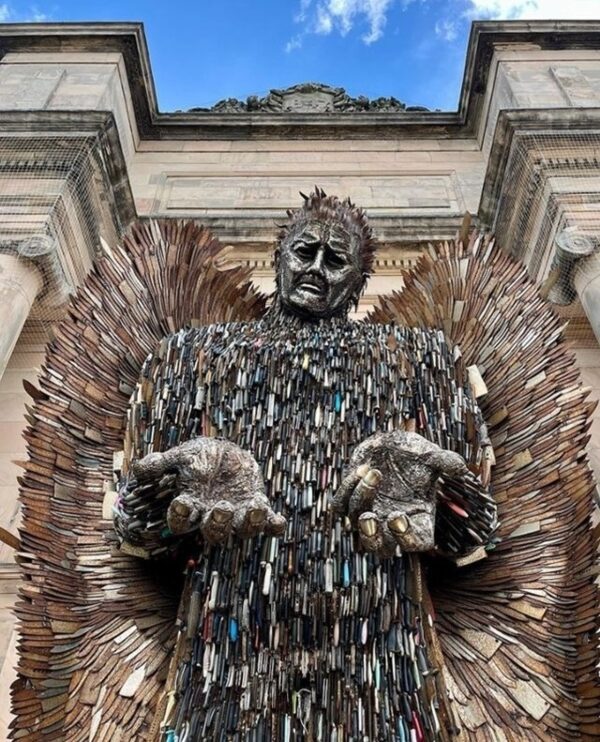 Spotlight on Statues: The Worker Bee made out of Surrendered ...