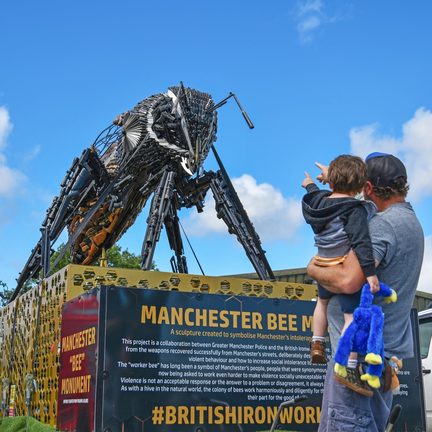 Spotlight on Statues: The Worker Bee made out of Surrendered ...
