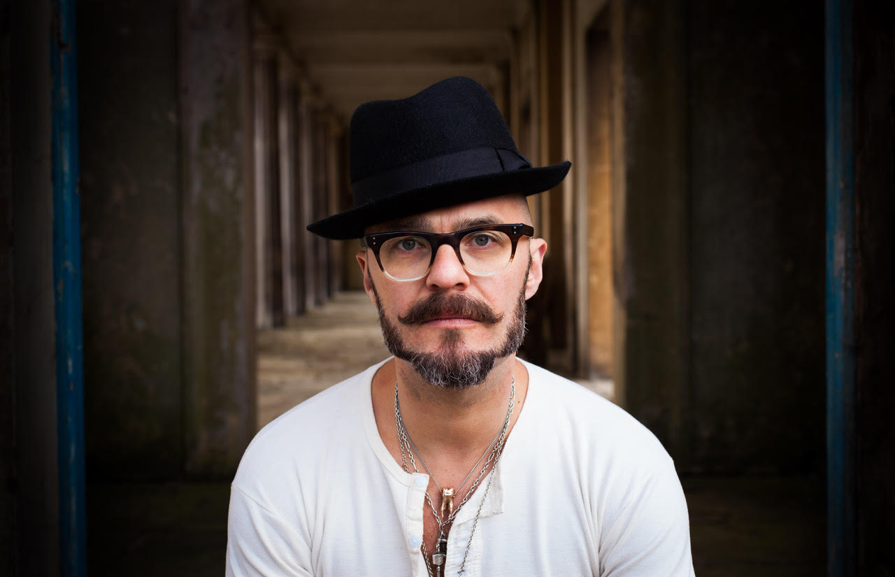 Dream In A Dying Sun: An exhibition of paintings by Justin Robertson at ...