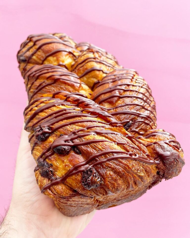 Loaf is giving out FREE cakes all weekend to celebrate its new Oxford ...