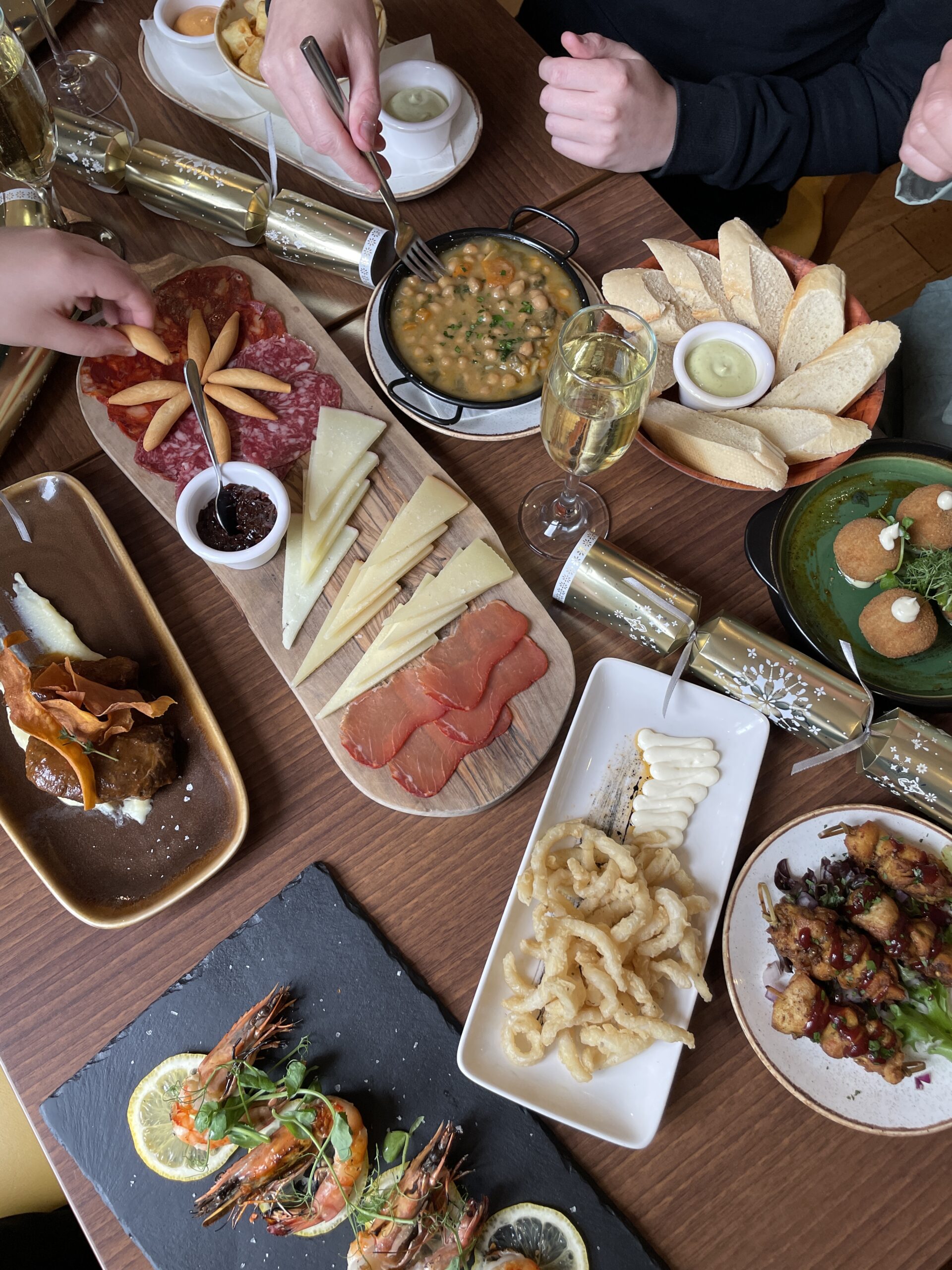 Manchester tapas bar launches Christmas menu featuring huge plates of ...