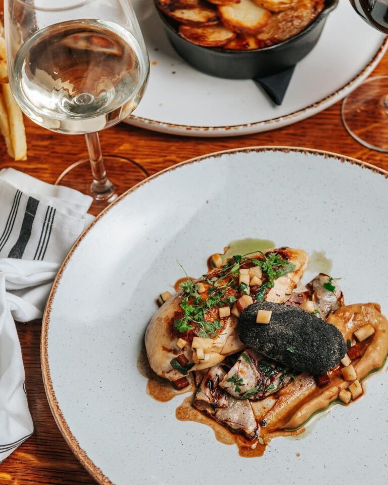 The Black Friar is hosting a New Year’s Eve bash with a bespoke five ...