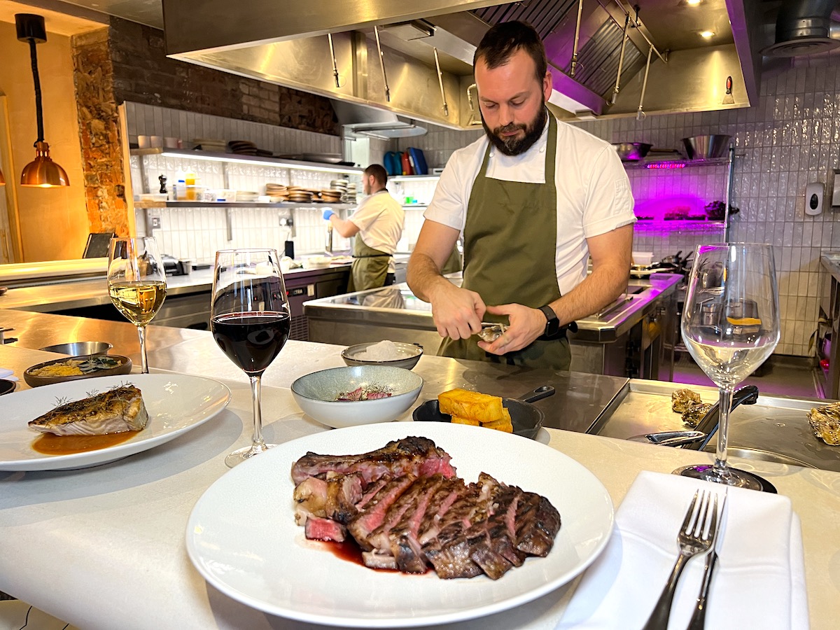 The new chef at The Alan is bringing his cult confit chips to the city ...