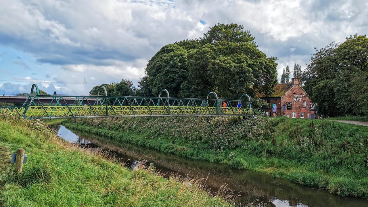 The GM Ringway: Greater Manchester’s new 188-mile walking trail begins ...