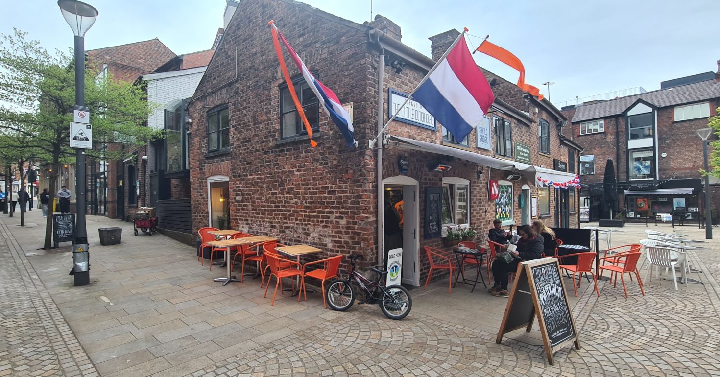 Papa Dutch 'The Little Dutch Café'