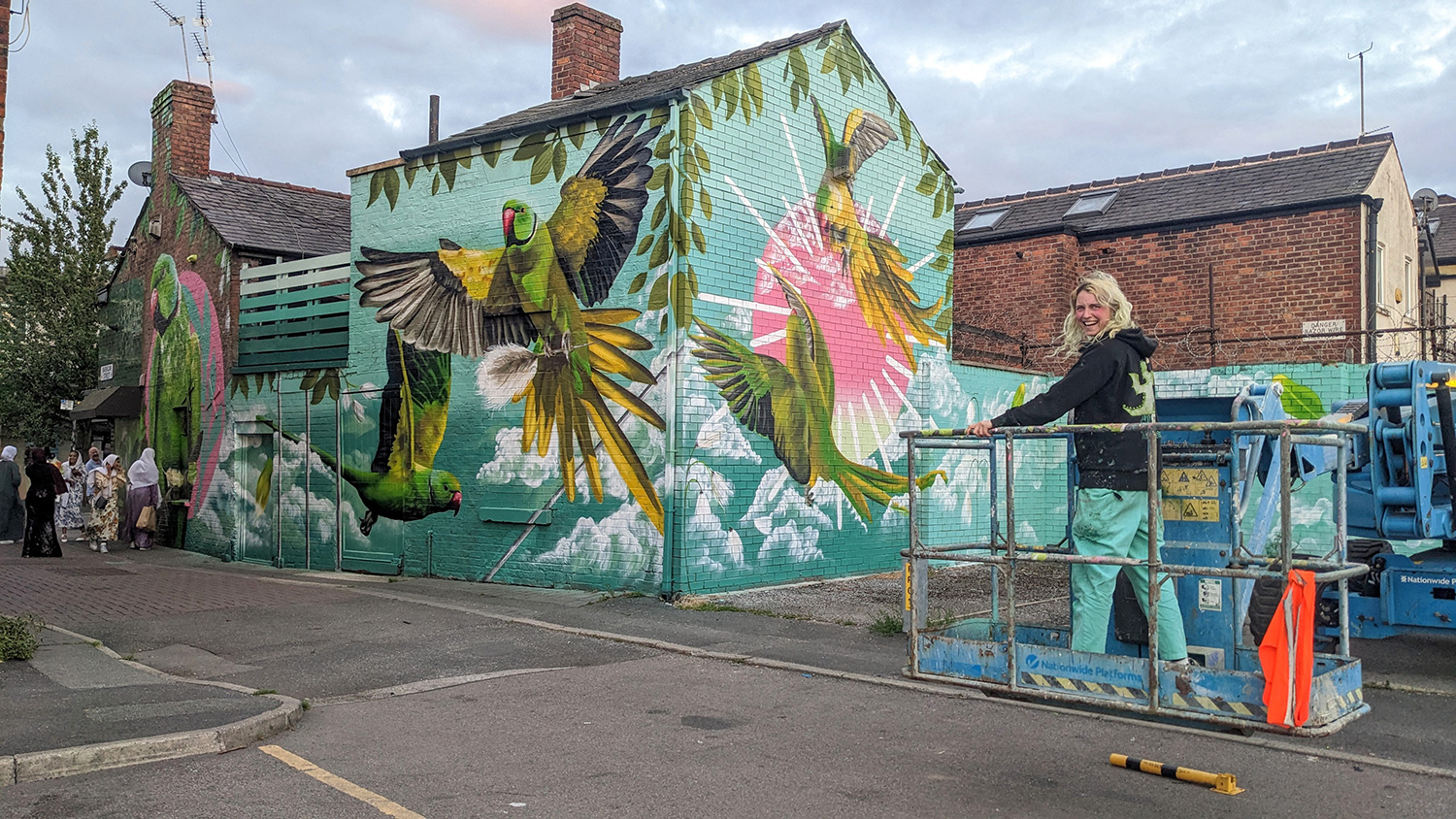 New mural celebrating South Manchester's parakeets appears in ...