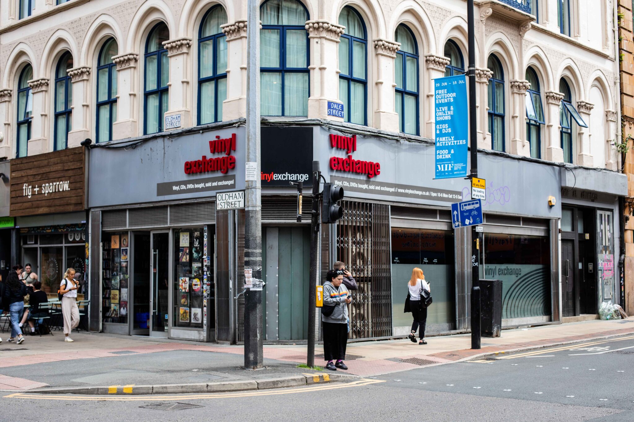 Tributes flood in for Rae Donaldson, the Vinyl Exchange’s ‘music ...