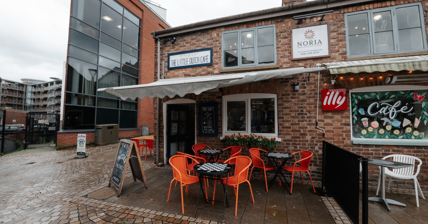 Papa Dutch 'The Little Dutch Café'