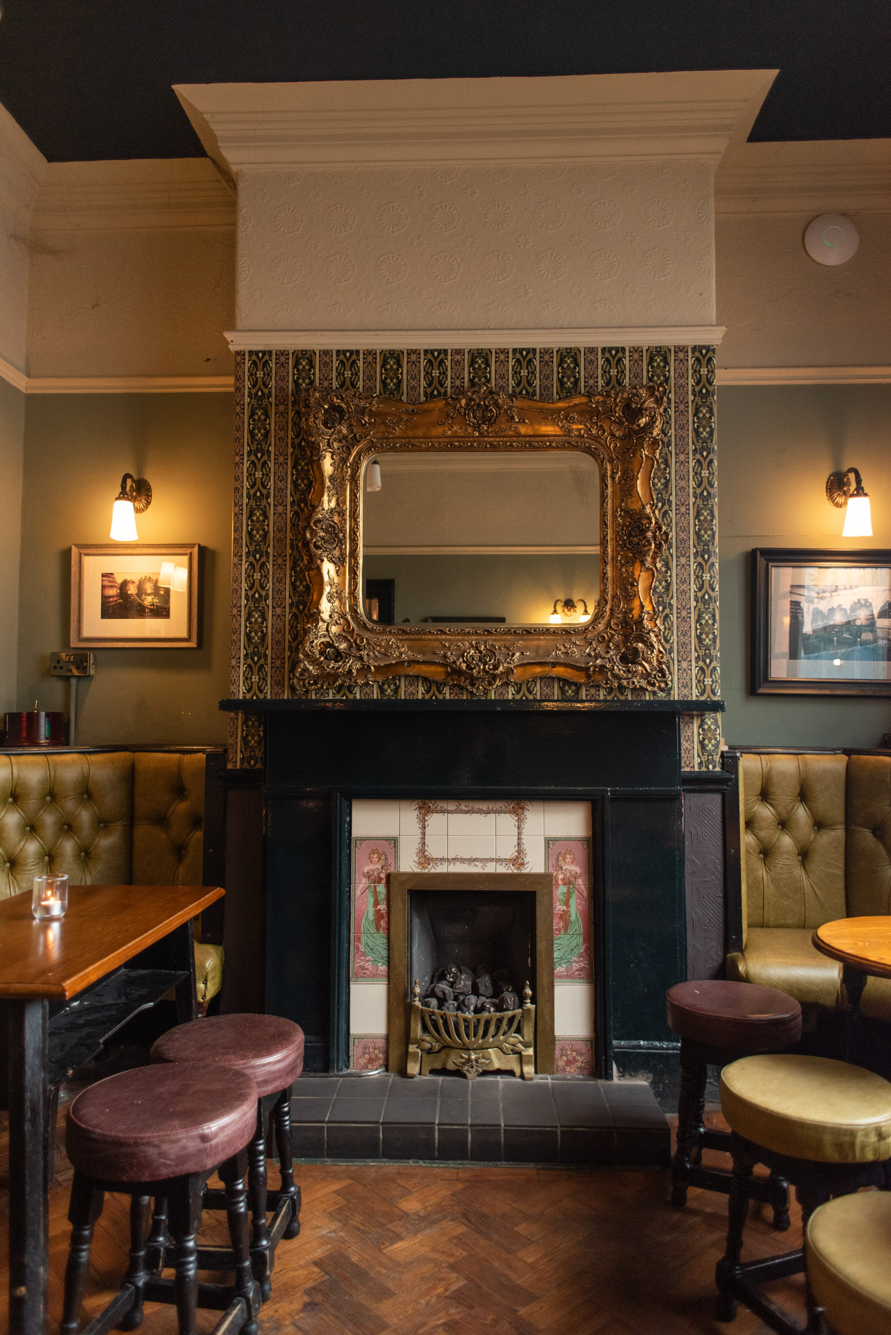 The Eagle Inn
