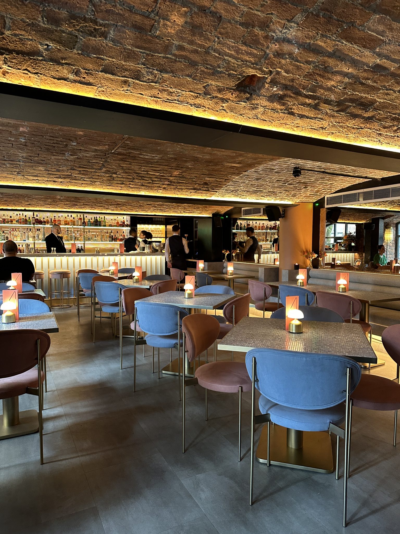 A stunning burger and perfect steak frites top the bill on Maya’s new ...