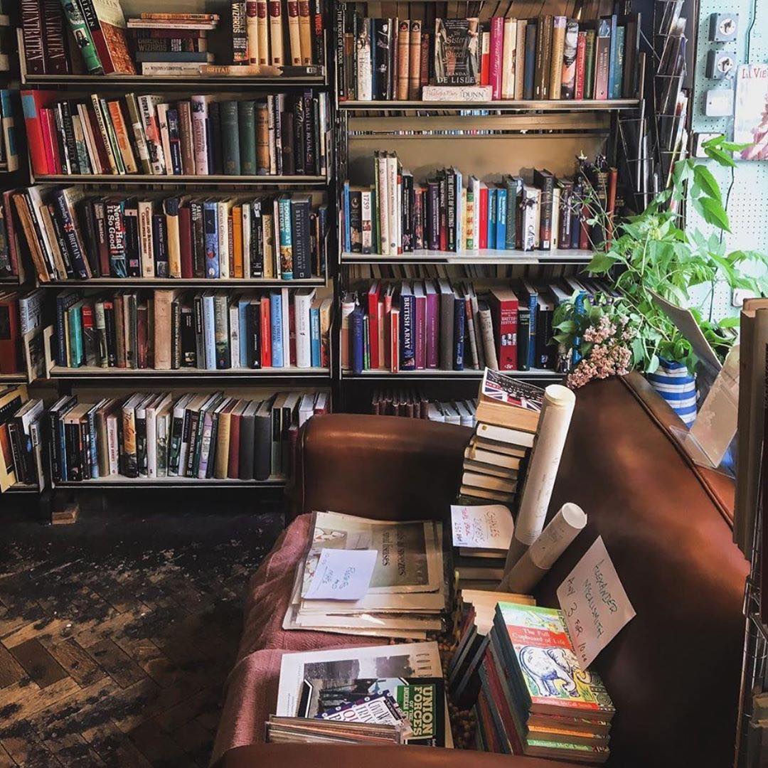 Paramount Books