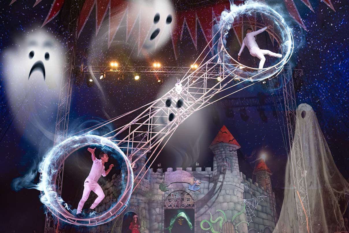 Gandeys Circus SPOOKTACULAR at The Trafford Centre - Manchester’s Finest