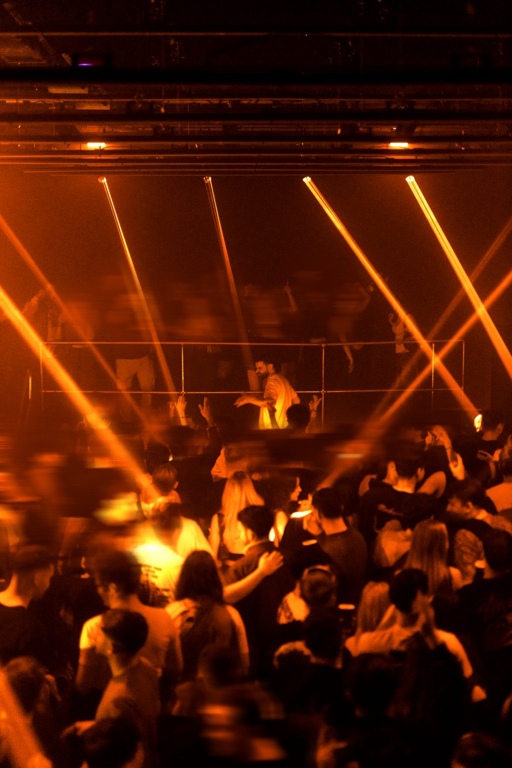 Amber’s launches Sunday session to showcase up and coming talent ...